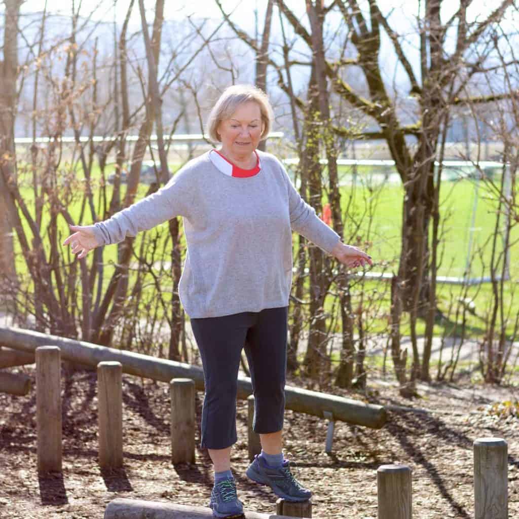 Weekend Challenge: Standing Core And Leg Toner - Save Our Bones